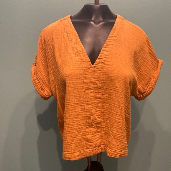 Universal Thread | Tops | Universal Thread Top | Poshmark